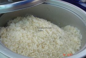 Thai Chicken and Rice, 'Khao Mun Gai' - ImportFood.com